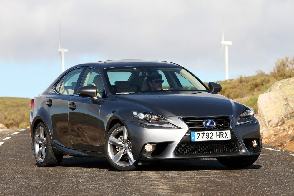 PRUEBA: Lexus IS 300h Hybrid Plus - Periodismo del Motor