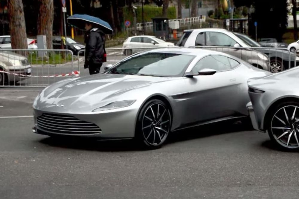 Vídeo: cuatro Aston Martin DB10 en el set de rodaje de 'SPECTRE ...