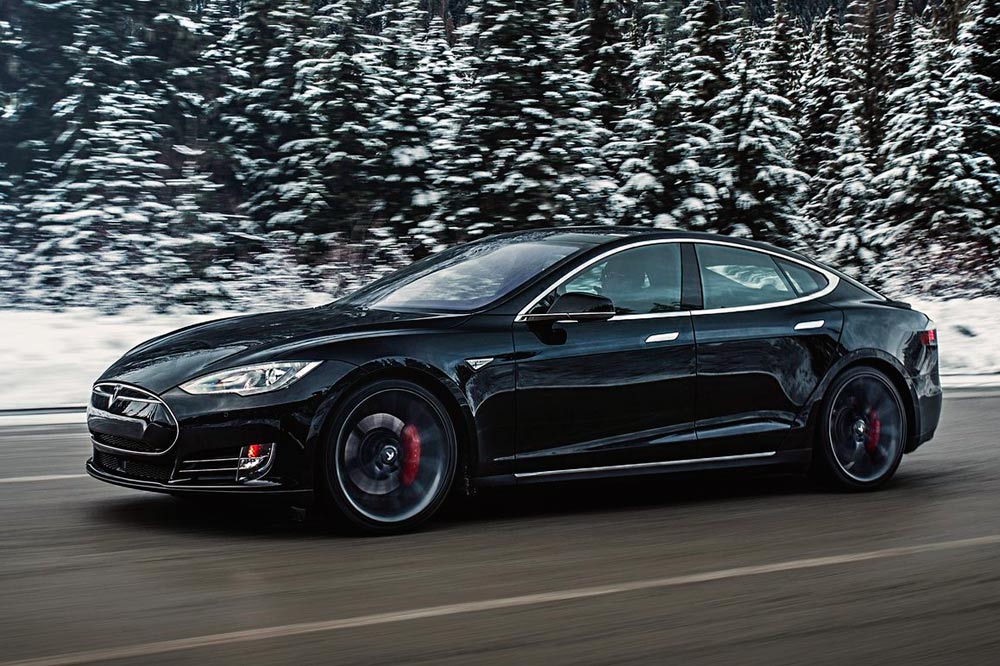 PRUEBA: Tesla Model S P85+ - Periodismo del Motor