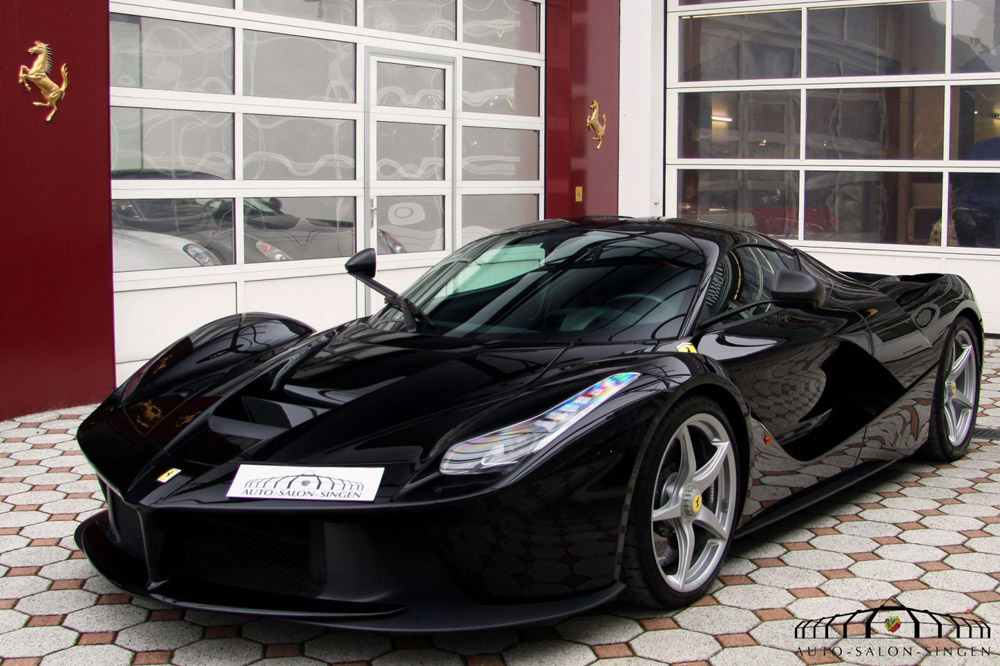 A la venta el Ferrari LaFerrari de Fernando Alonso, ¿o tal vez no ...