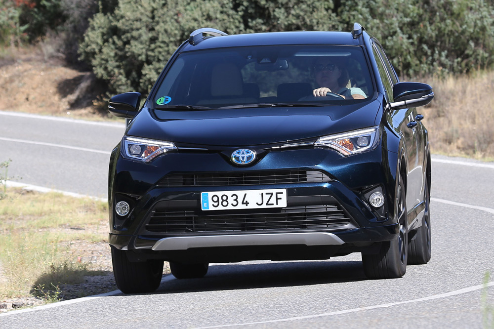PRUEBA: Toyota RAV4 Hybrid 2017 Feel! Edition - Periodismo del Motor