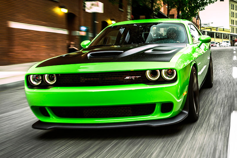 18 coches deportivos a los que el verde les sienta como anillo al dedo