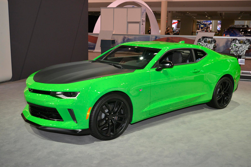 18 coches deportivos a los que el verde les sienta como anillo al dedo