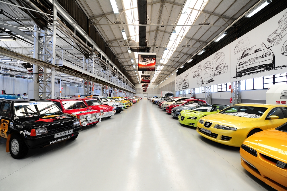 Nave A122 de SEAT, las instalaciones que albergan la colección ...