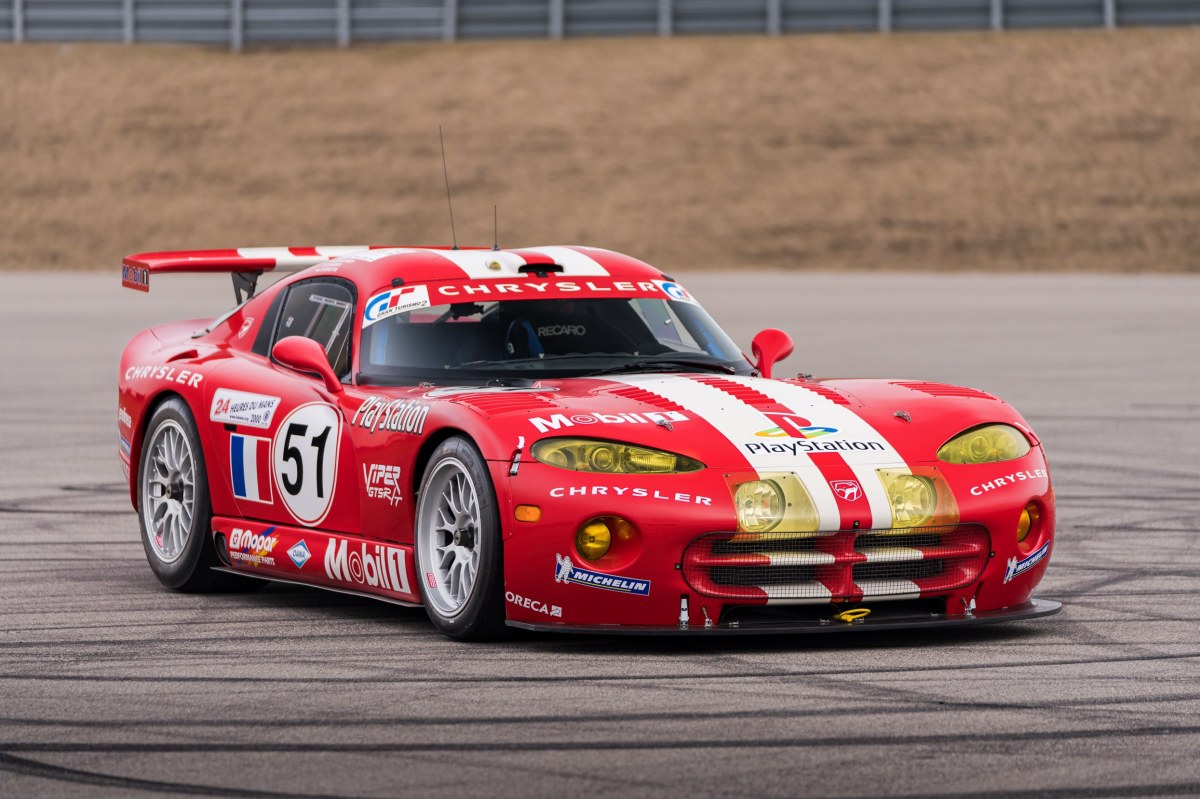 A la venta el Chrysler Viper GTS-R de 2000 ganador en Le Mans