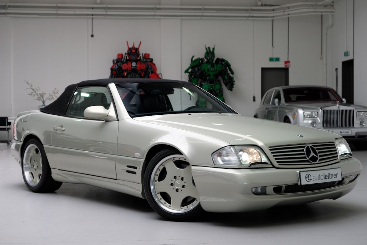 Merceces SL 55 AMG R129: a la venta un deportivo poco común