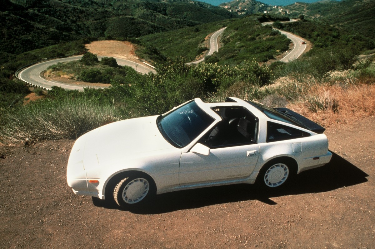 La razón por la que el Nissan 300ZX tenía doble reloj del nivel de ...