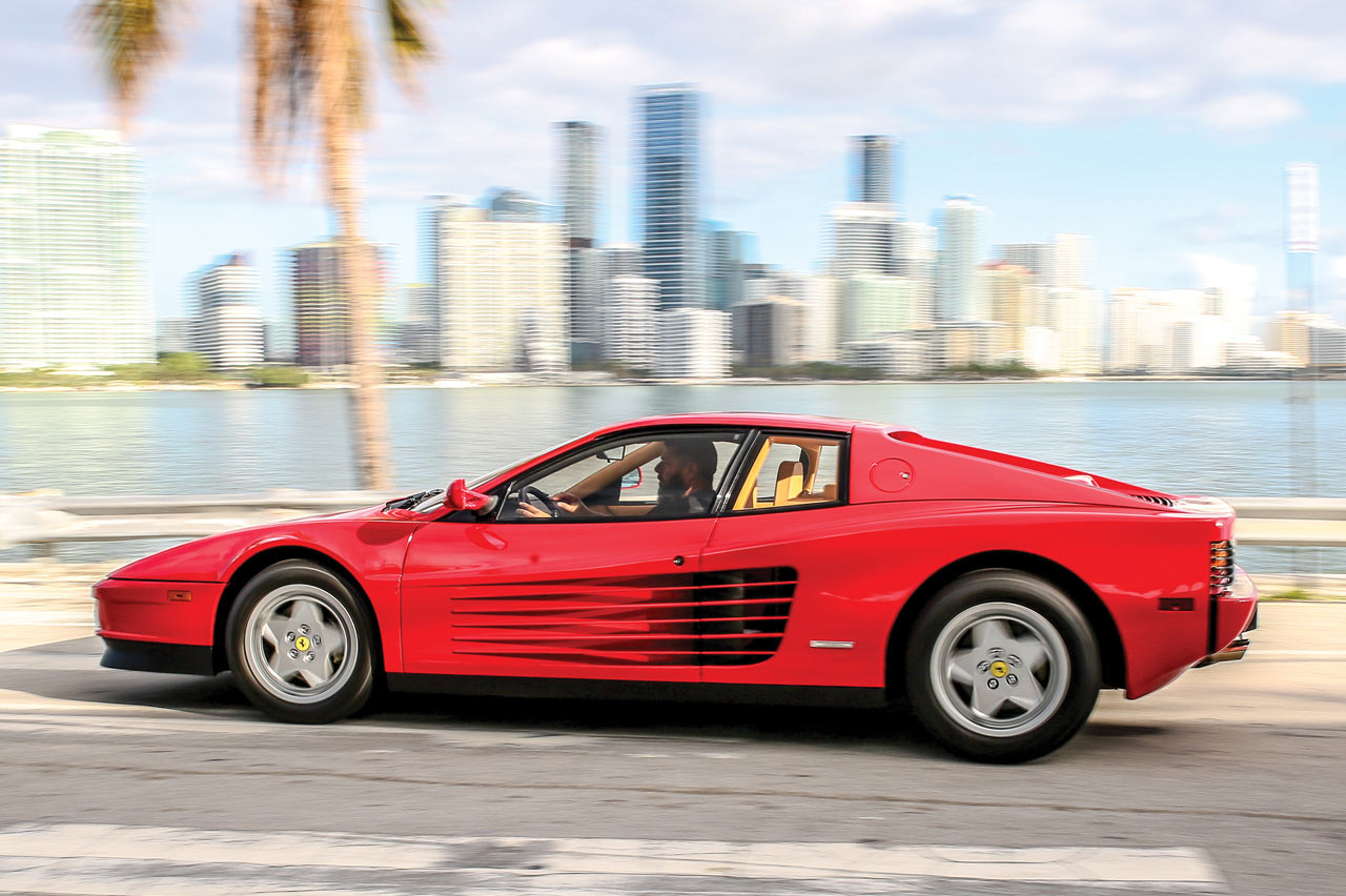 PRUEBA: Ferrari Testarossa - Periodismo del Motor