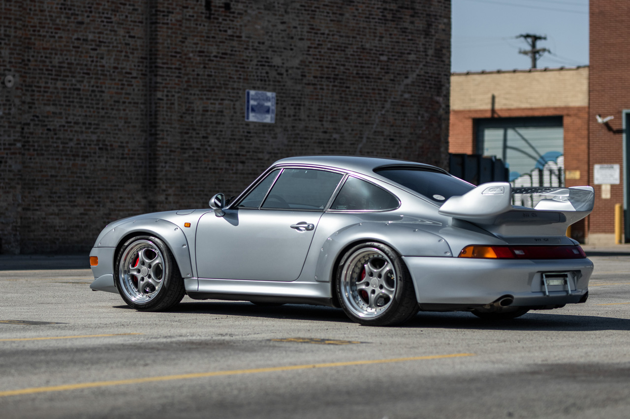 Vídeo: prueban el Porsche 993 GT2, uno de los más exclusivos