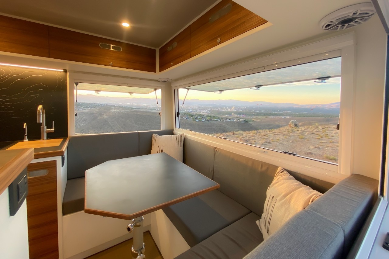 TruckHouse BCT Overlander, un pick-up camperizado que cuesta más de 275 ...