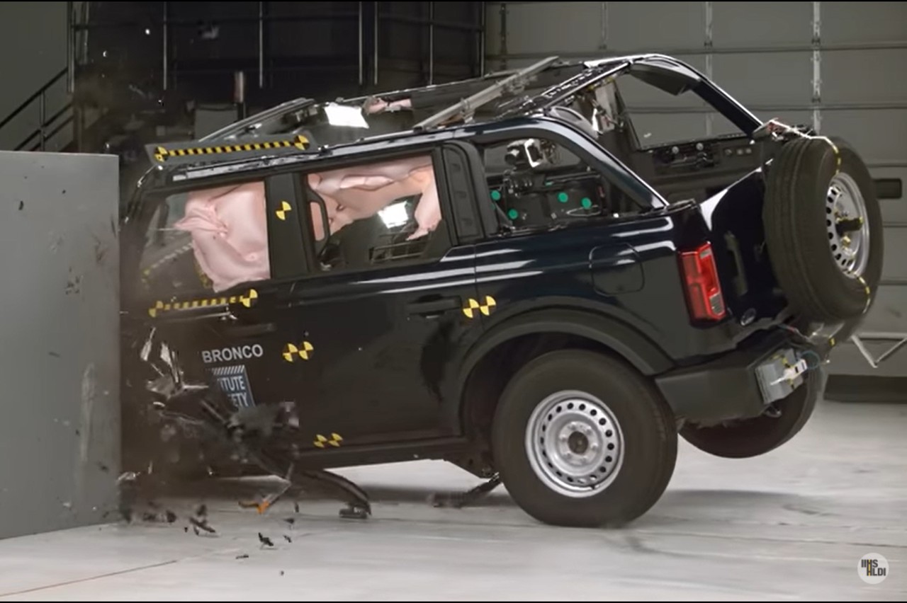 Vídeo: el Ford Bronco falla en el Top Safety Pick del IIHS - Periodismo ...