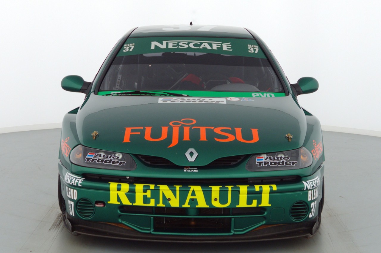 A subasta este Renault-Williams Laguna BTCC de 1999 - Periodismo del Motor
