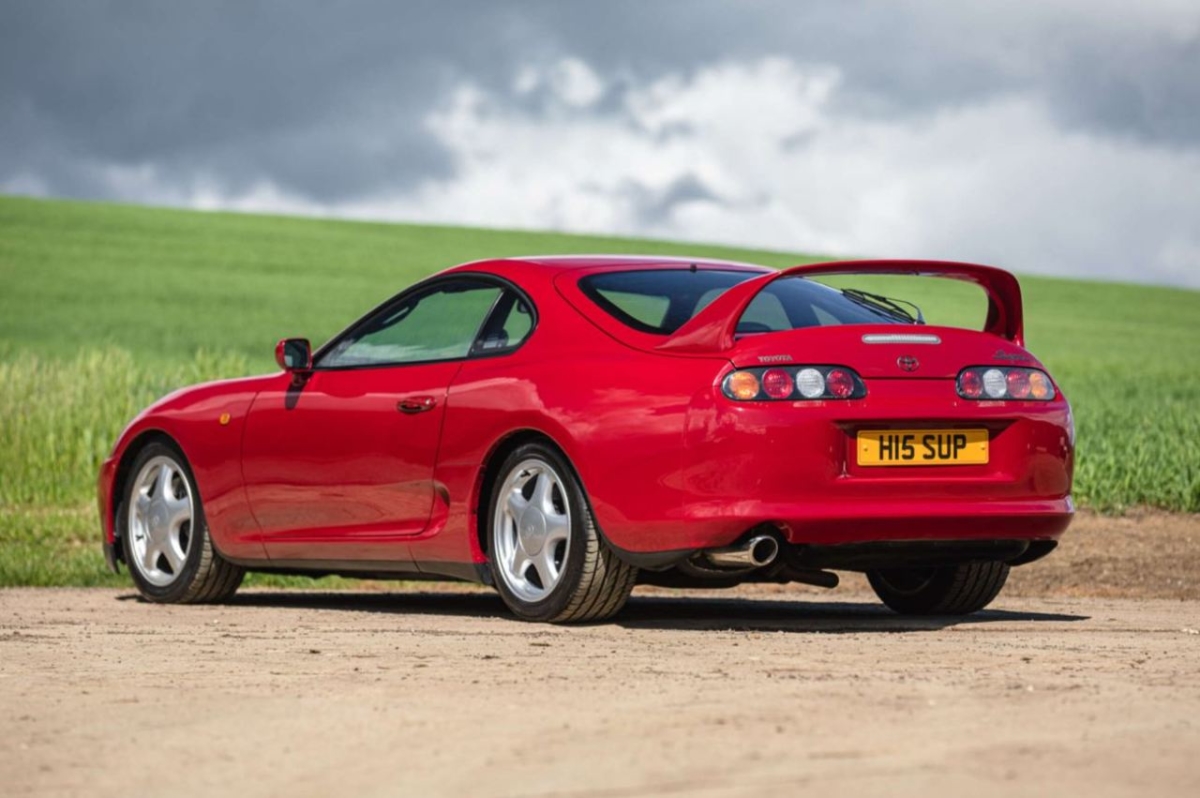 A subasta un Toyota Supra (A80) 3.0 Twin-turbo de 1996