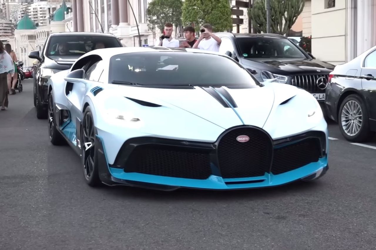 Vídeo: así es el exclusivo Bugatti Divo del príncipe de Qatar