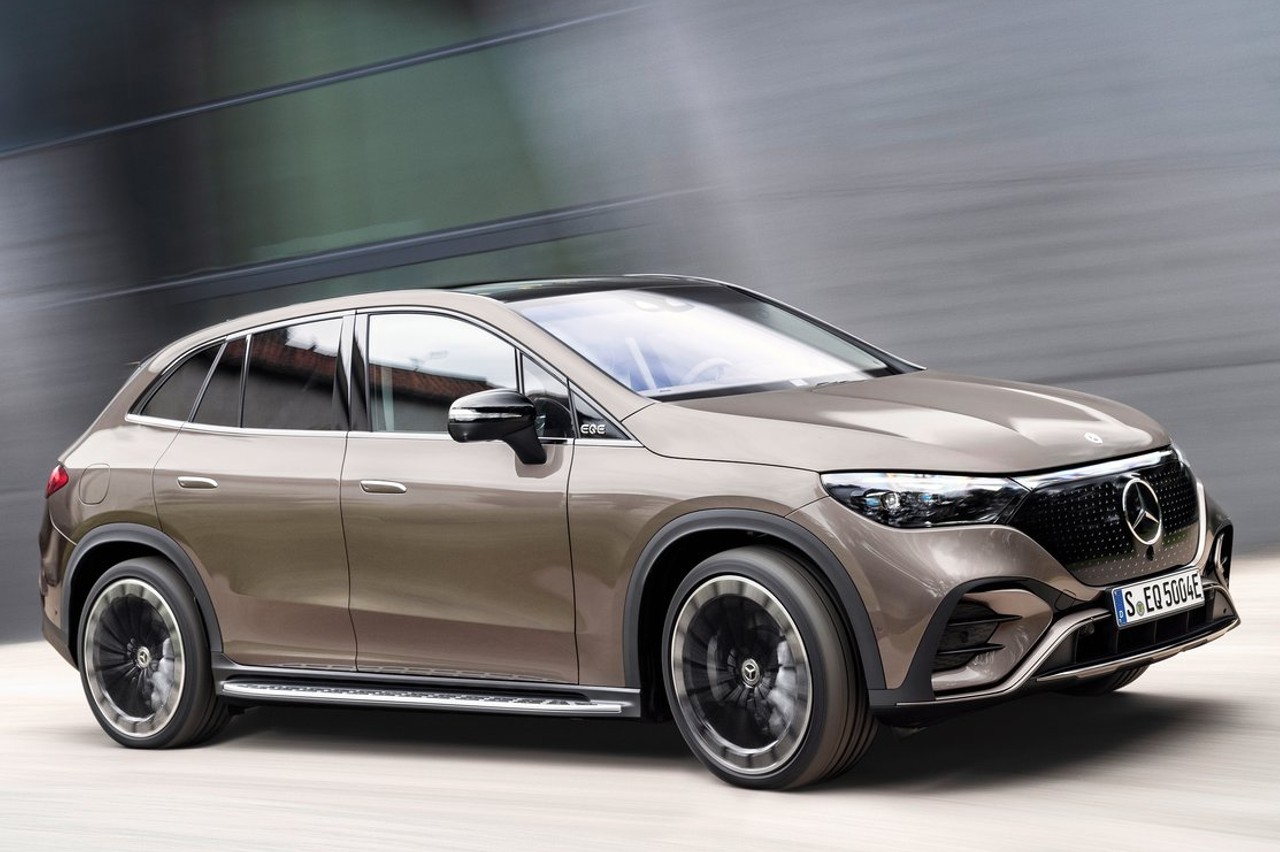 Mercedes EQE SUV: hasta 402 CV y 590 kilómetros de autonomía - Periodismo del Motor